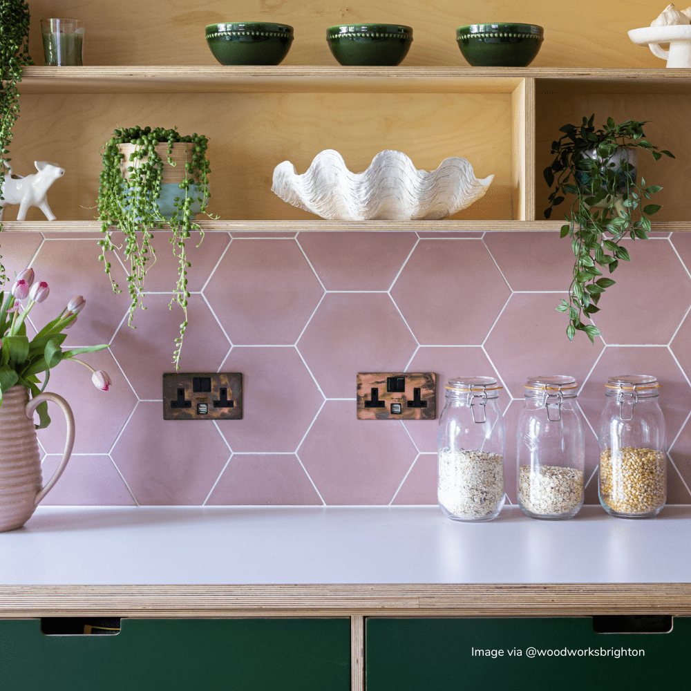 Iris Hexagonal Tile – Bert & May